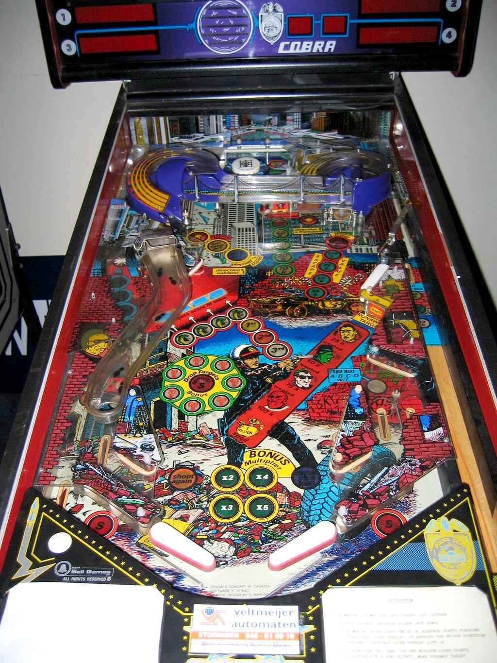 Nuova Bell Games Cobra pinball machine 1987 coin operated arcade game