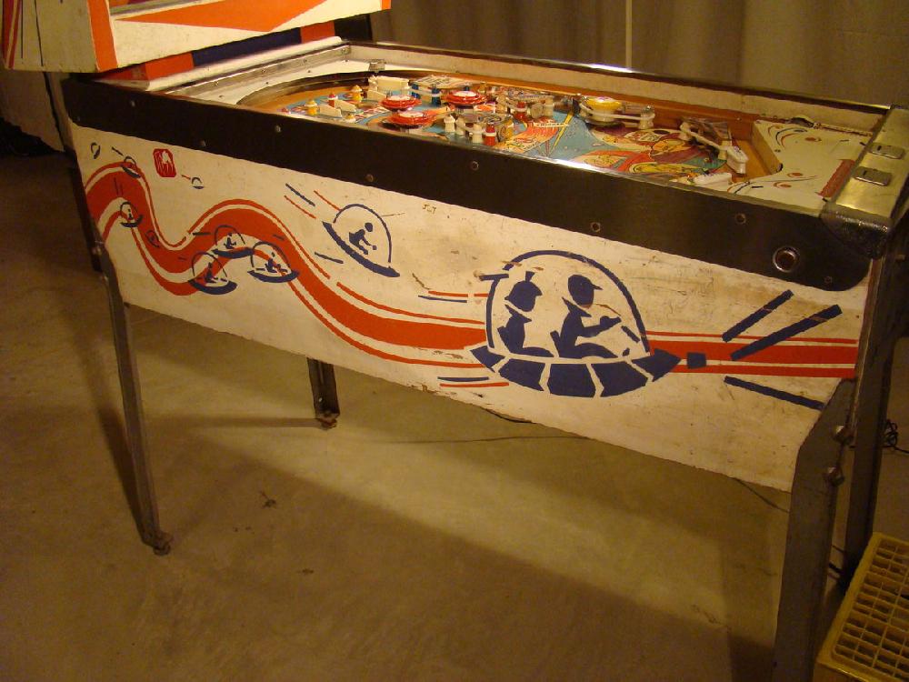 Bally Star-Jet pinball machine 1963 USA coin operated arcade pinball game